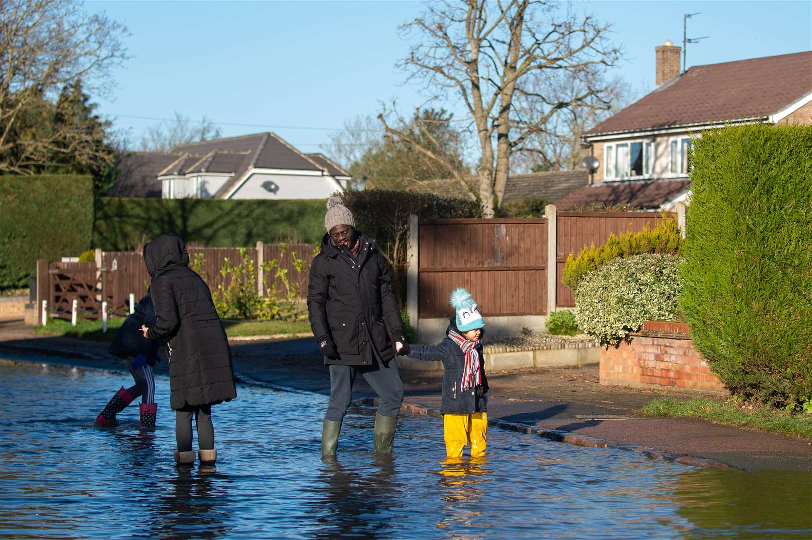 Storm Bella causes Christmas Blackouts and Flood Warnings in France ...