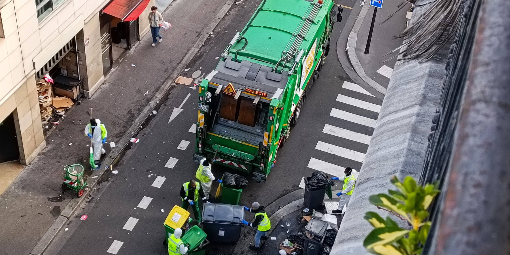Garbage piling up in Paris as nationwide protests continue in France ...